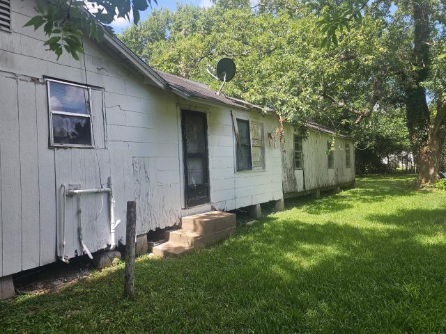 805 Texas Street