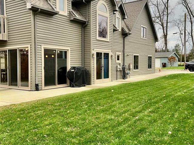 8065 S Portage Road