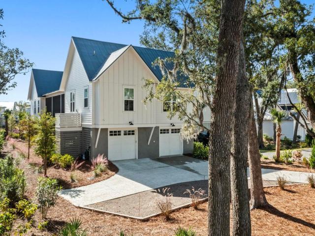 8067 Jack Island Drive