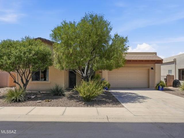 8060 N Painted Feather Dr, Tucson, AZ 85743