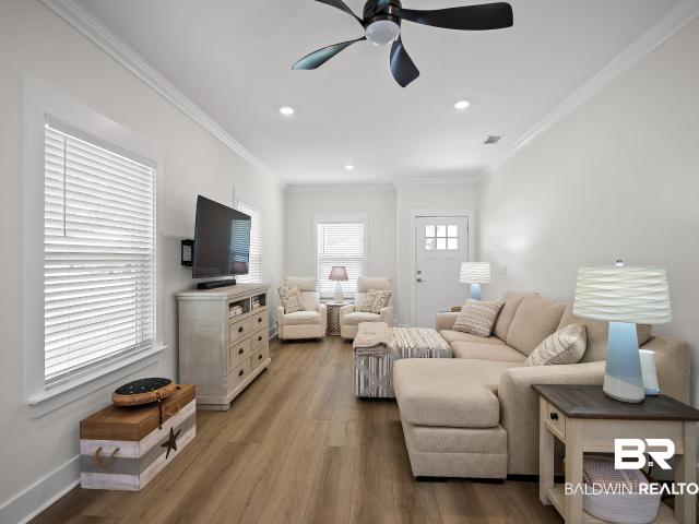8060 Carmel Circle
