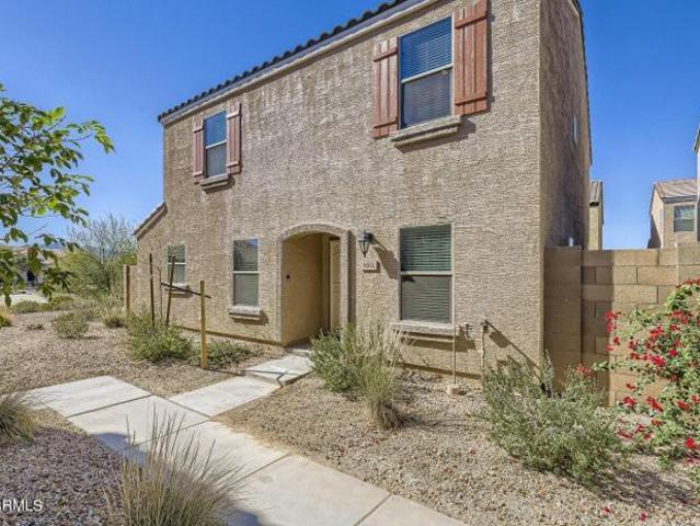 8061 W Agora Ln, Phoenix, AZ 85043