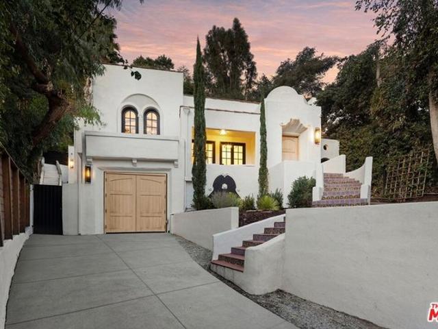 8061 Woodland Ln, Los Angeles, CA 90046