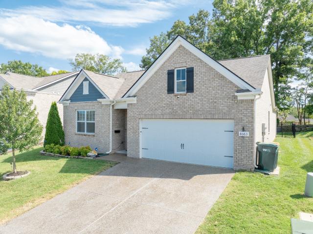 8063 Forest Hills Dr
