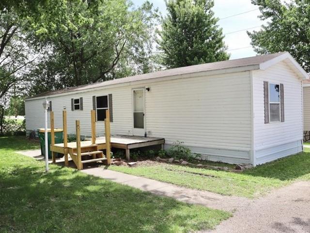 806 28th St Trlr 2, Milford, IA 51351
