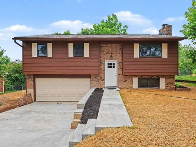 806 Cox Rd, Independence, KY 41051