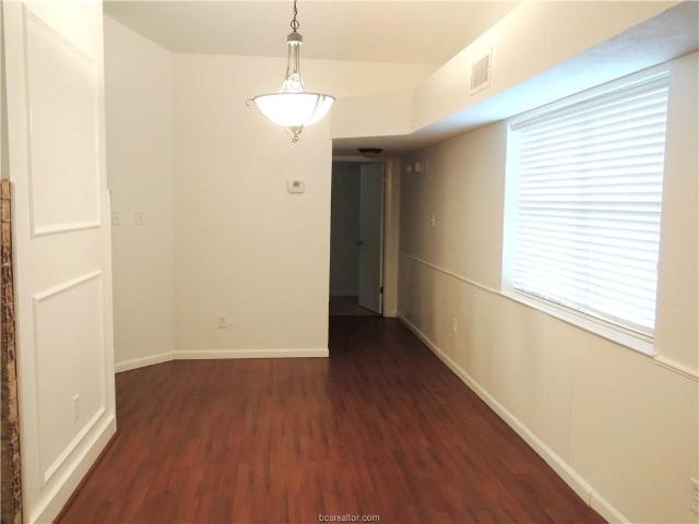 806 Camellia Court