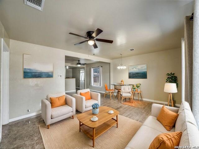 806 Ceralvo St