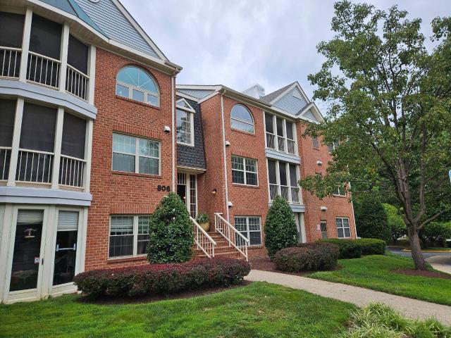 806 Amber Tree Court # 806 303