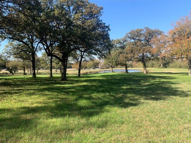 806 Adams Ln, Kaufman, TX 75142