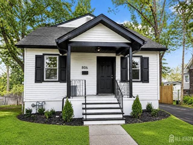 806 Benner St, Highland Park, NJ 08904