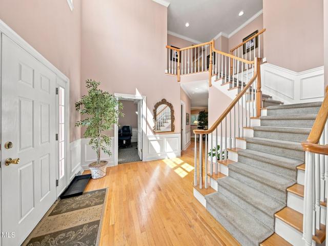 806 Greenthorne Boulevard