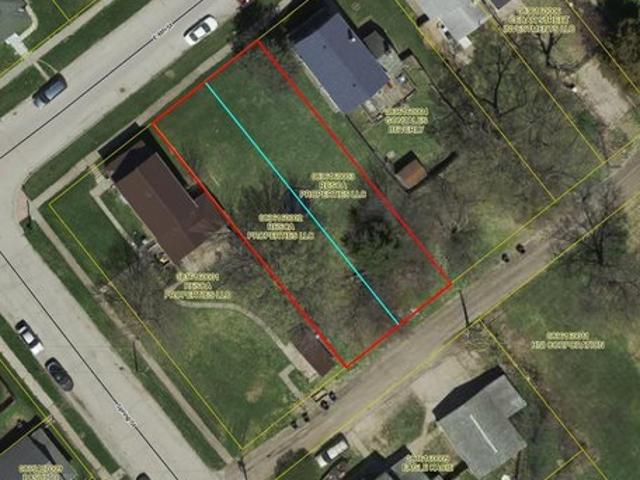 806 E 6th St, Muscatine, IA 52761
