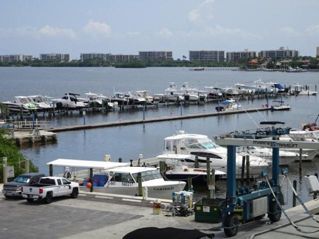 806 E Windward Way #407 Lantana, FL 33462