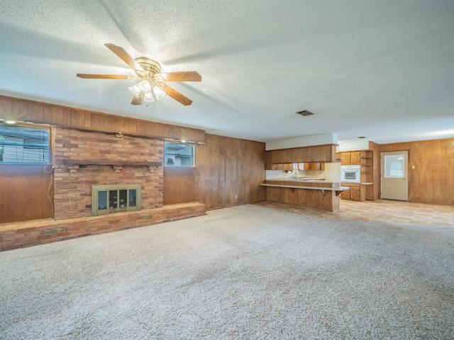 806 E Coral Way