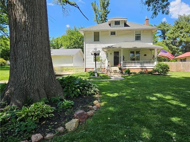 806 Elm Street
