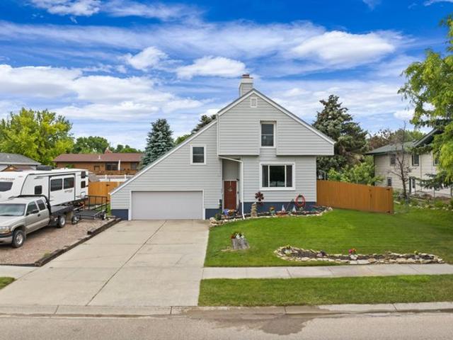 806 Fox Dr, Great Falls, MT 59404