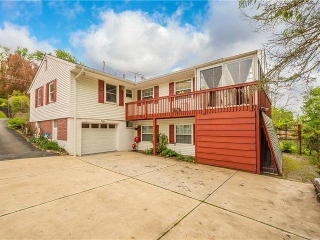 806 Kerry Hill Dr, Pittsburgh, PA 15234 | MLS #1748 | Compass