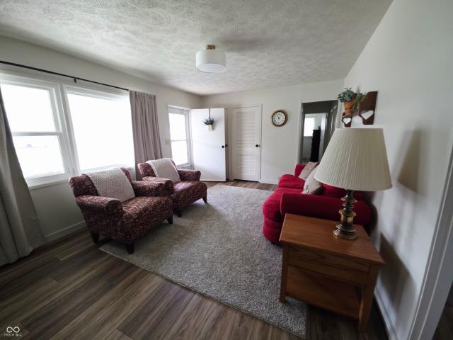 806 Harney Drive