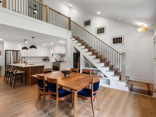 806 Law Lane