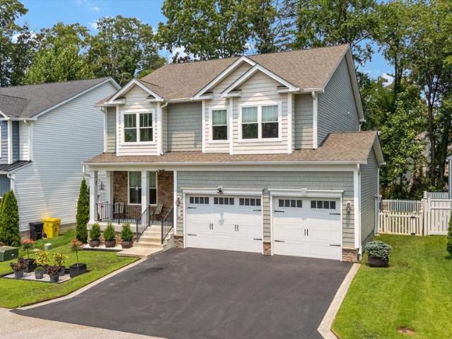 806 Lynwood Lane