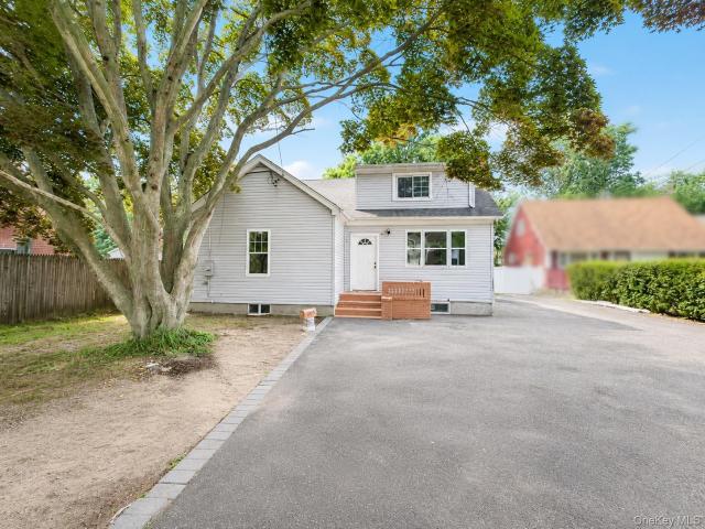 806 Mount Avenue