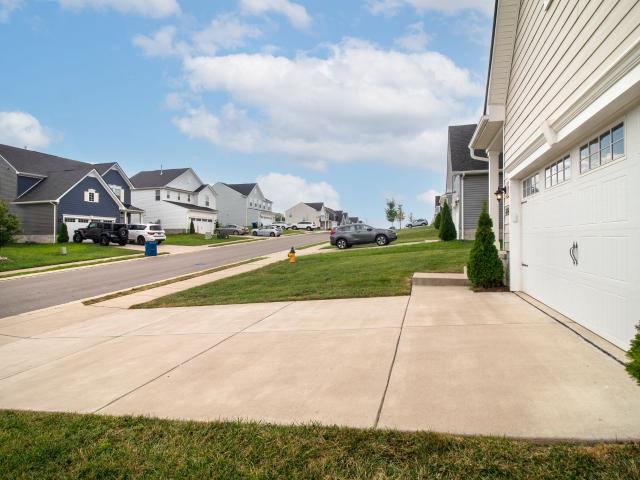 806 Mill Tree Ct