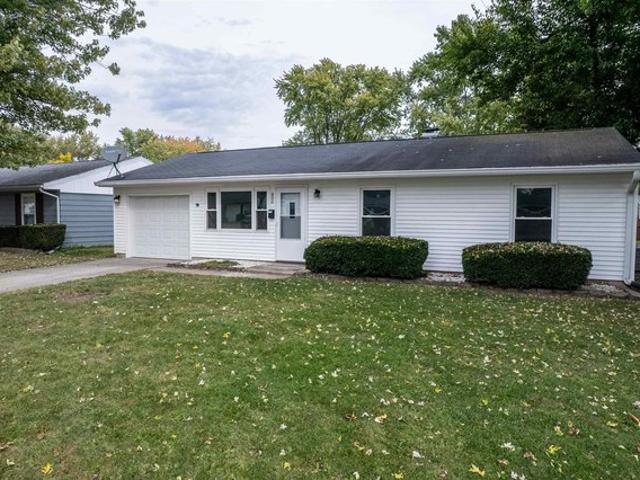 806 N Guinivere Dr, Marion, IN 46952
