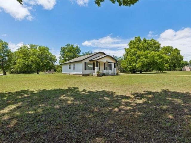 806 S 13th St, Tecumseh, OK 74873