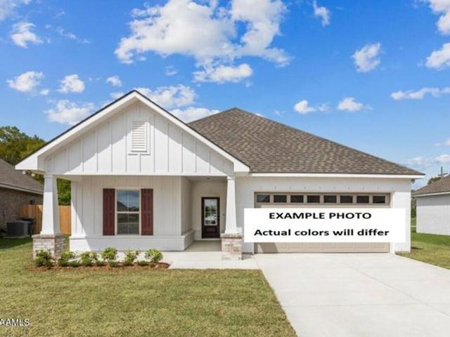806 Summer St, Broussard, LA 70518