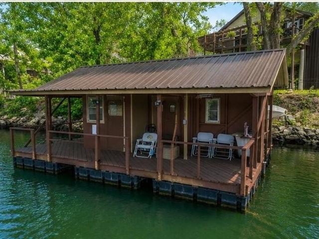 806 Sunset Rd, Branson, MO 65616