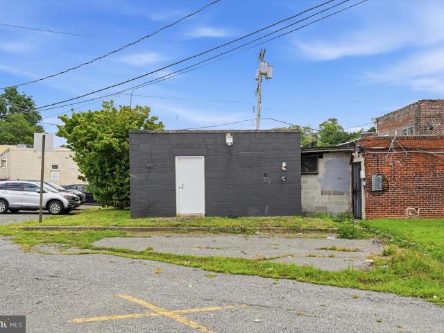 806 Powell Avenue