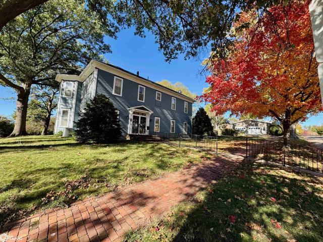 806 Page Street