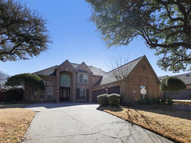 806 Parkwood Ct, McKinney, TX 75072 | MLS #21179 | Compass