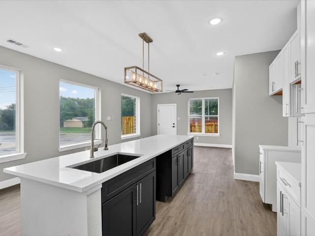806 Premier