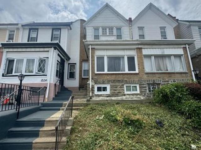 806 W Wellens St, Philadelphia, PA 19141