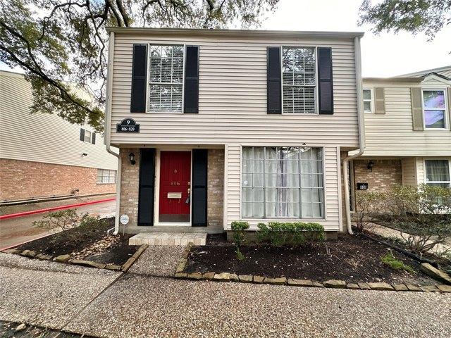 806 Wax Myrtle Ln, Houston, TX 77079
