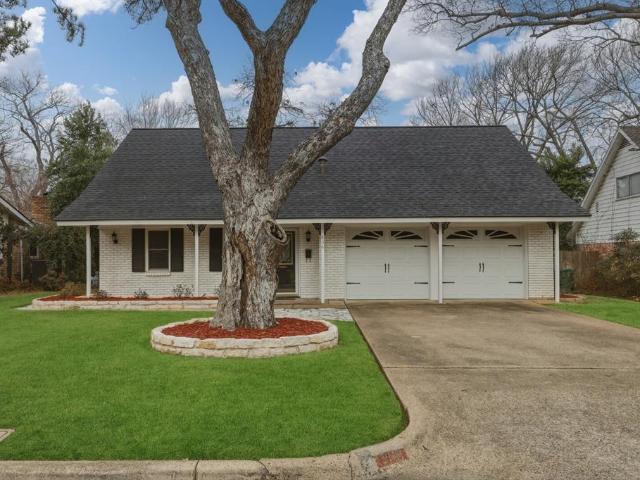 806 Waggoner Drive