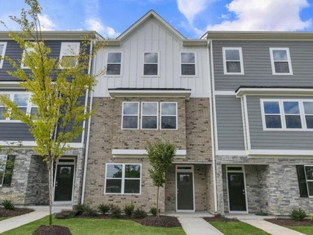 806 Washington St, Fuquay Varina, NC 27526