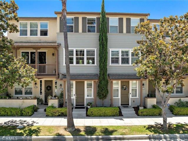 806 The Promenade Unit C, Azusa, CA 91702