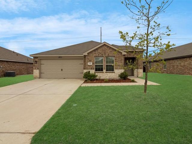 806 Twin Edge Dr, Royse City, TX 75189