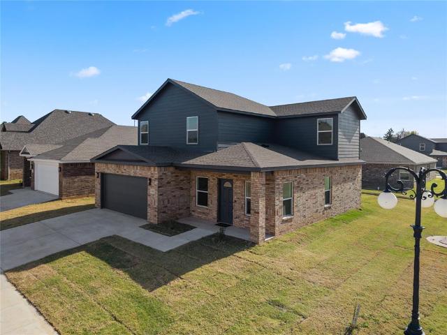 806 Venice Court