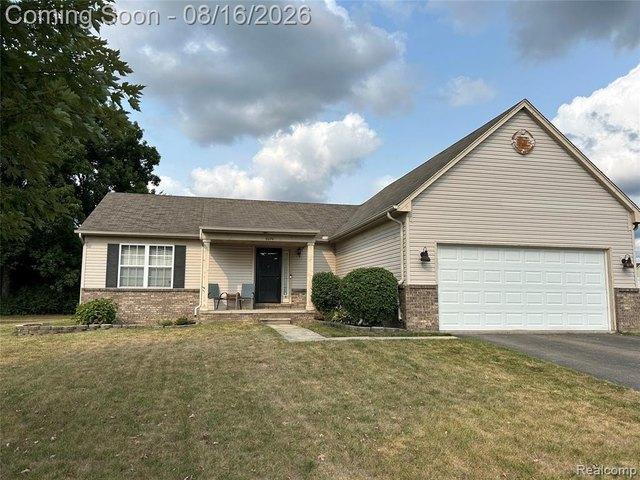 8074 Bradbury Ln, Mundy Township, MI 48439