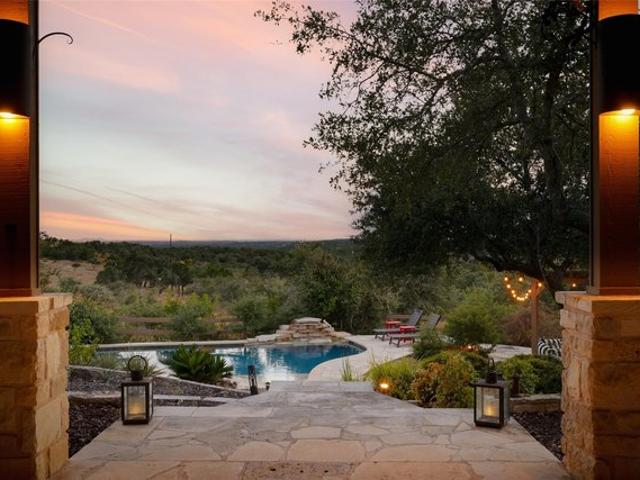 8075 Mount Sharp Rd, Wimberley, TX 78676
