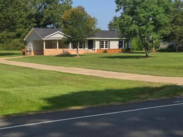 8075 N Lakeshore Dr, Shreveport, LA 71107