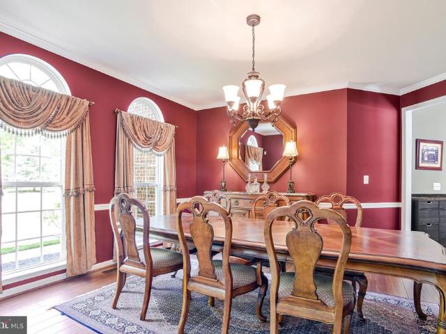 8075 Norwich Court