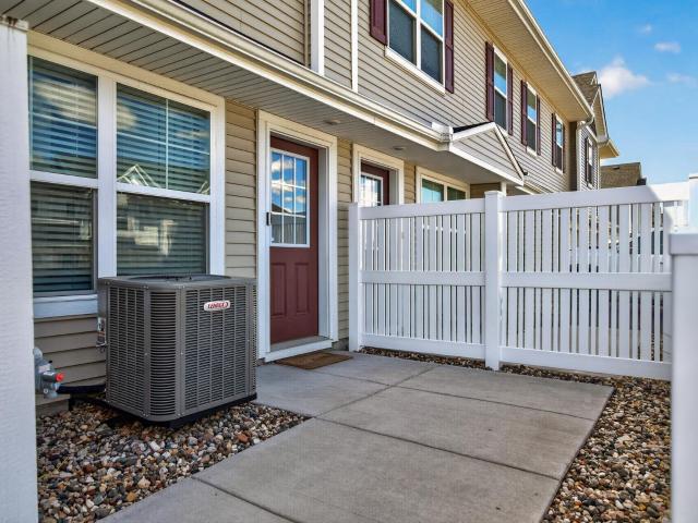 8076 th Place NW