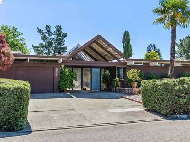 8077 Shay Dr, Oakland, CA 94605