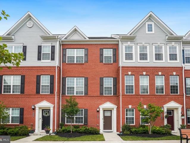 8070 Potter Pl, Elkridge, MD 21075