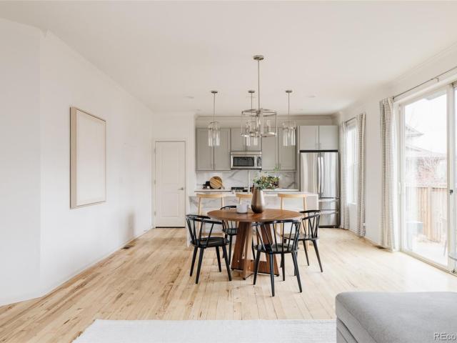 8072 E 49th Pl, Denver, CO